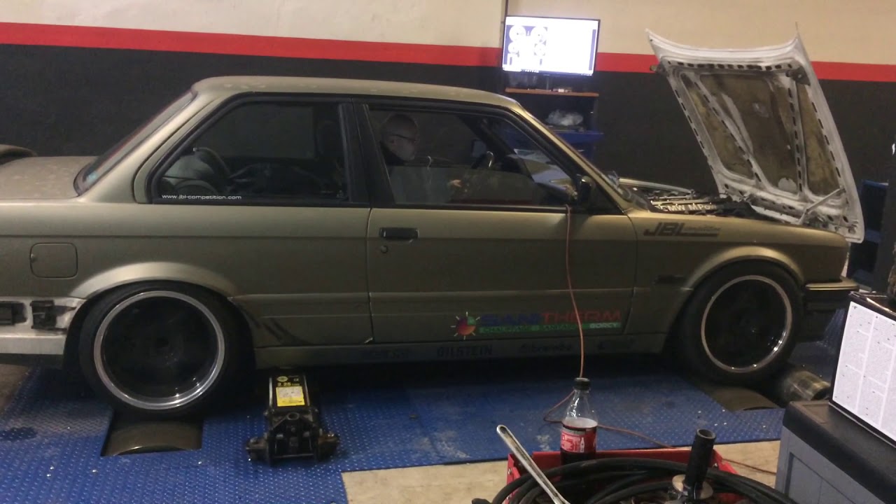E30 swap m5 s38 - YouTube