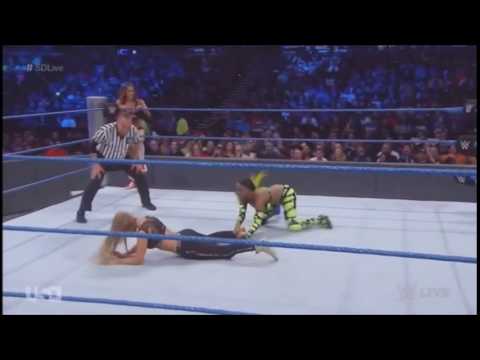 wwe naomi slaps carmella's ass
