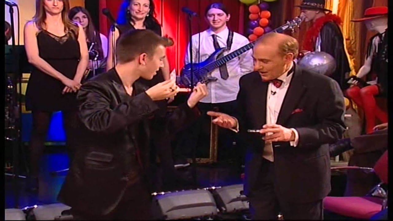 Magicleunam en "Toni Rovira y tú" 25TV (1ª Part) - YouTube