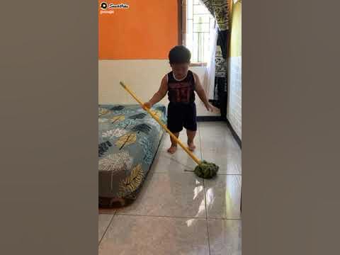 Bantu mama bersih bersih preng jatuh🤭selanjut nya yagitu deh - YouTube