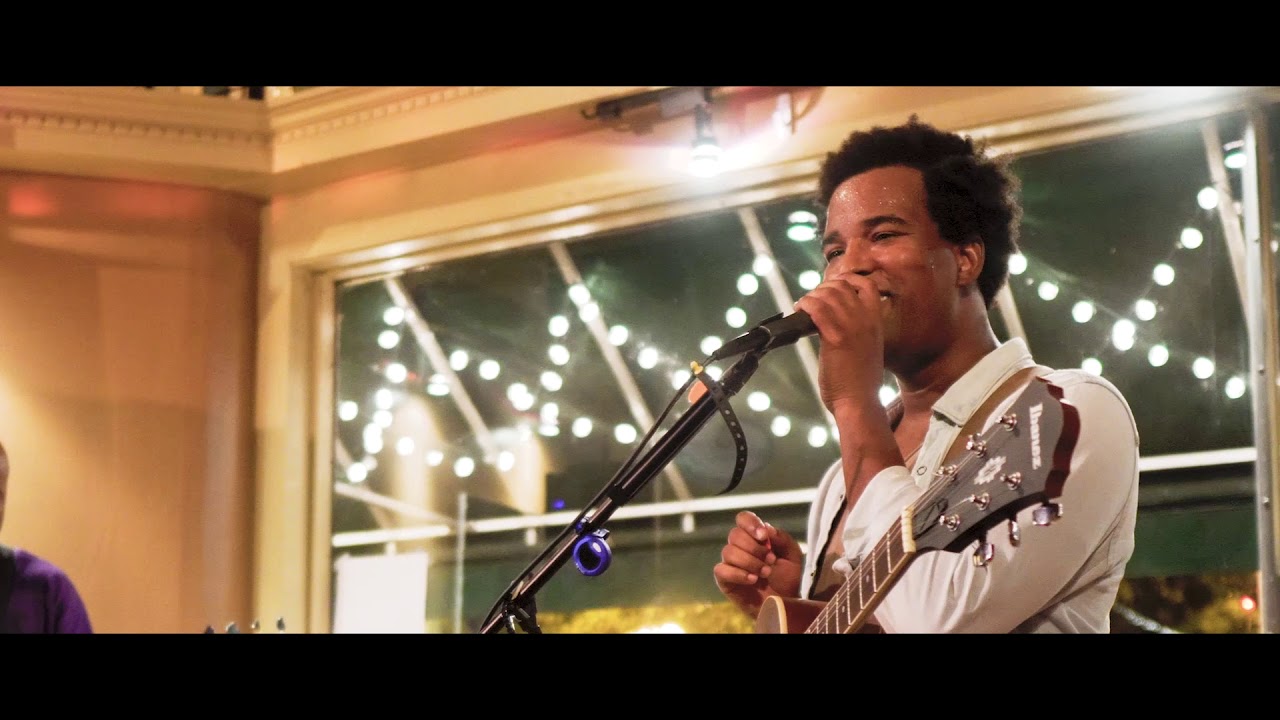 Singer/Songwriter Pentley Holmes - YouTube
