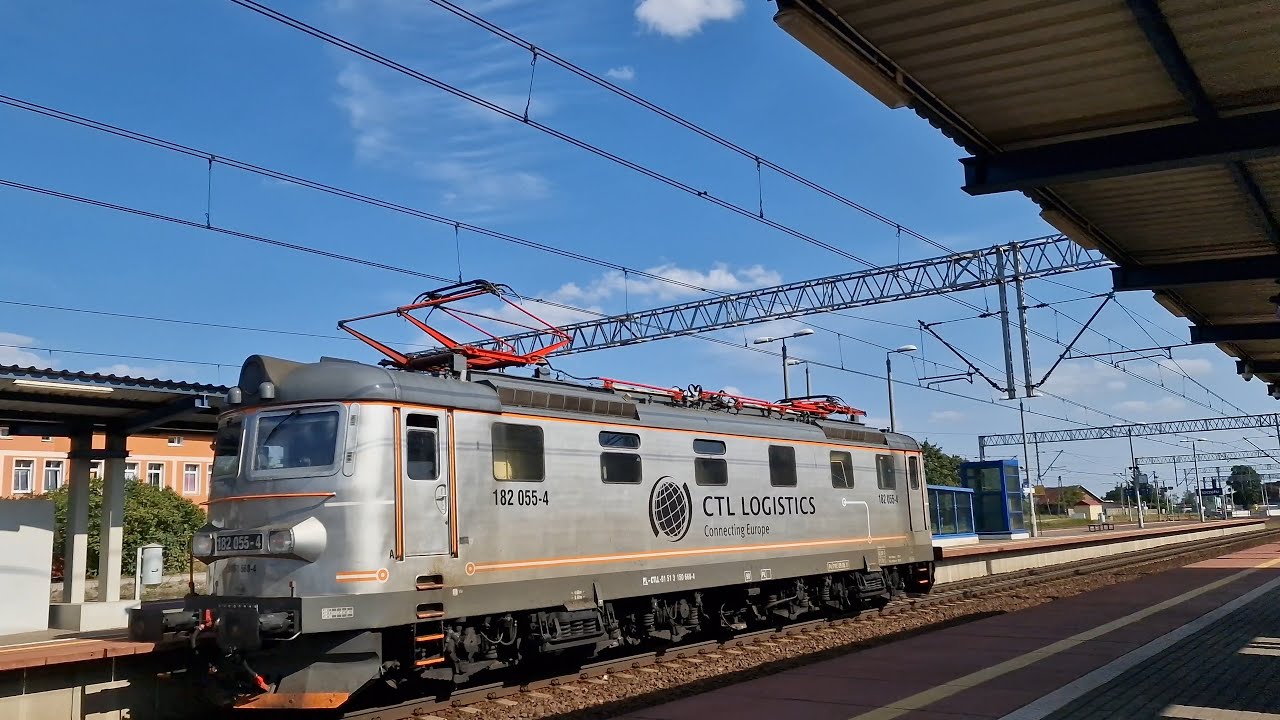 Luzak Skoda 182-055 w nowym malowaniu CTL Logistics - YouTube