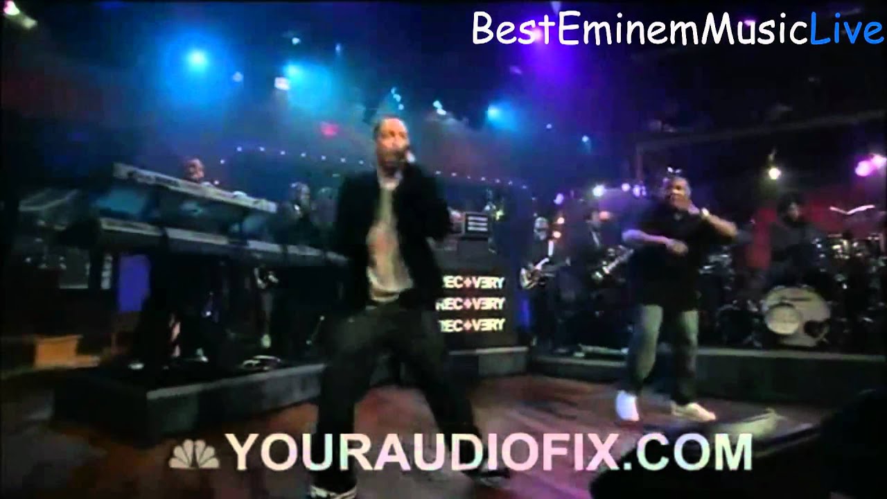 Eminem - Won't Back Down Live HD - YouTube