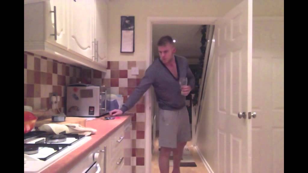 Ghost caught "growling" on Camera - YouTube