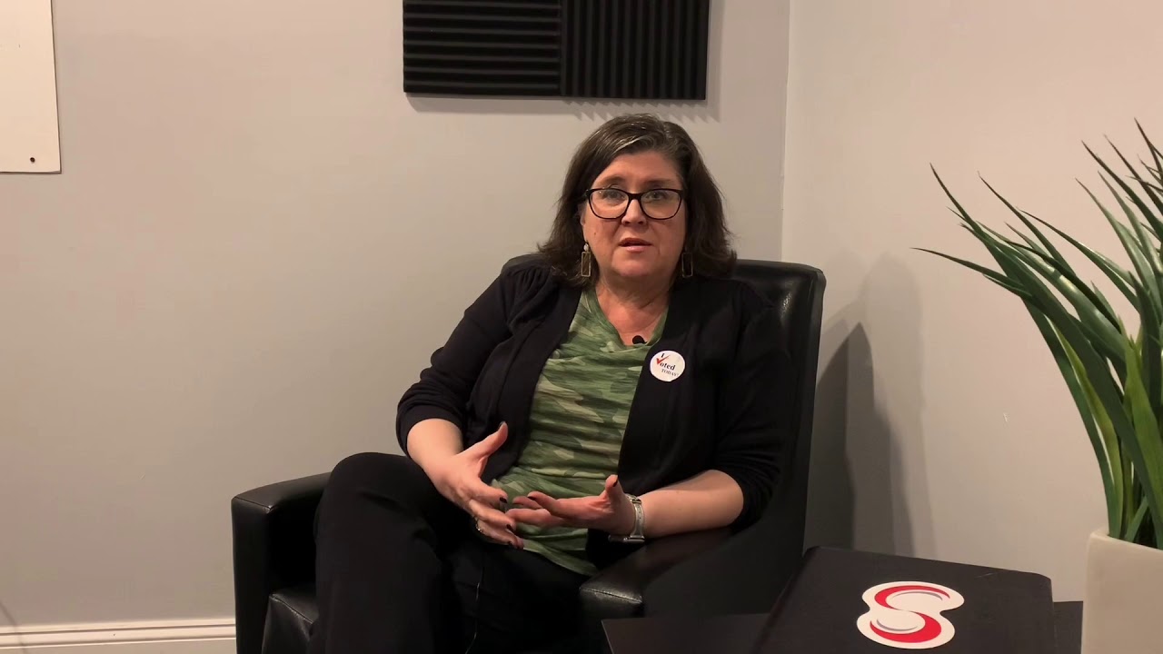 Laura's Nutrition Story - YouTube