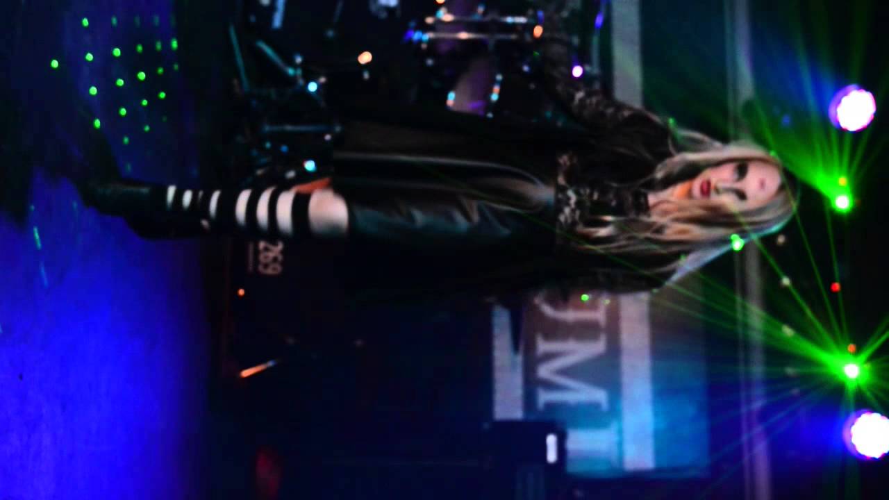 Aracelie Dances At The Austin Vampire Ball 2013 - YouTube