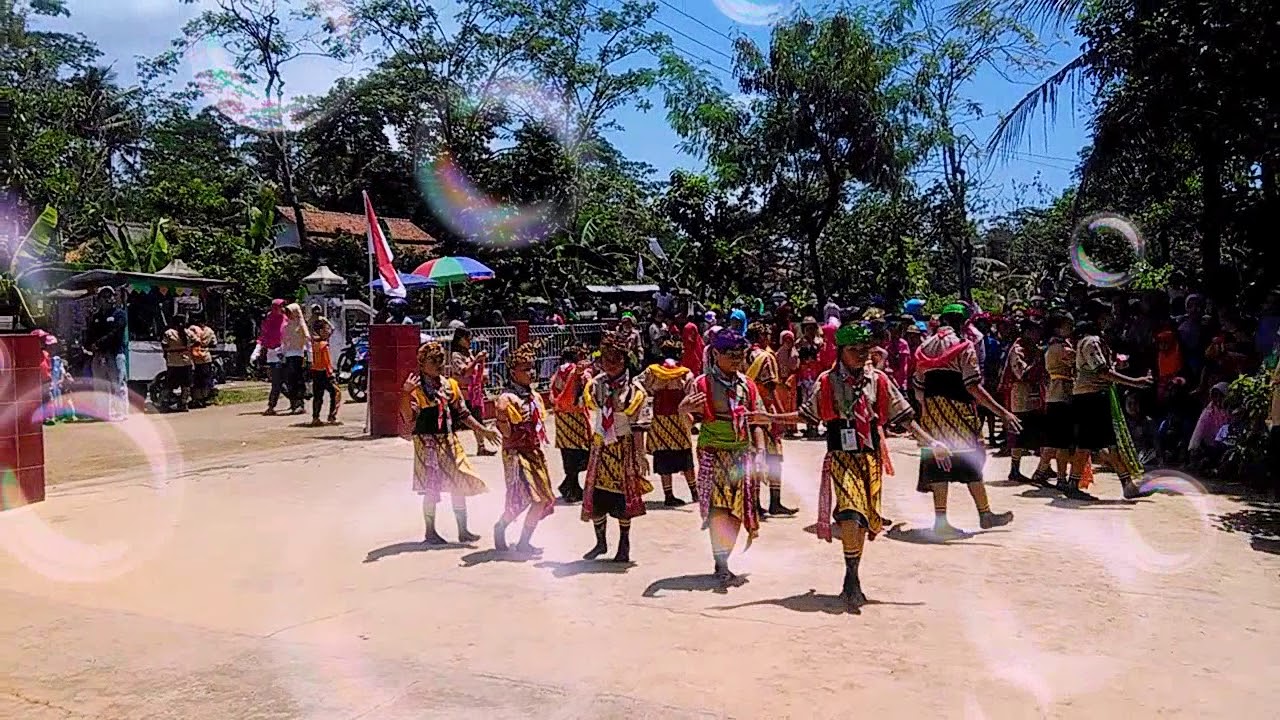 Pentas seni budaya indonesia - YouTube