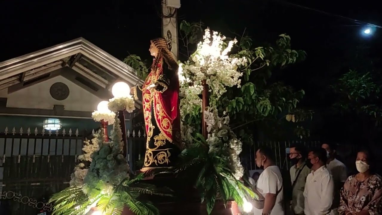 Prusisyon ng Salubong 2022 - YouTube