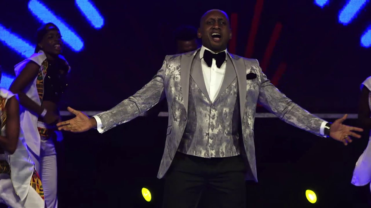 NAMA AWARDS 2020 - Host Reveal of Leroy Gopal #NAMA19 - YouTube