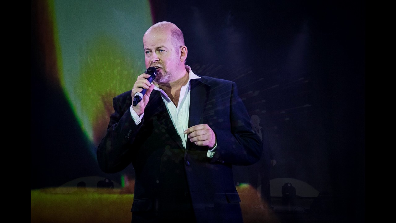 Neil A Richardson Vocal Showreel - YouTube