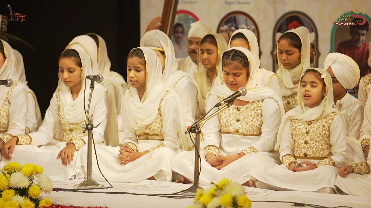 Guru Sangeet Festival 2018 | Raag Bihag | By Guru Sangeet Academy Students| - YouTube