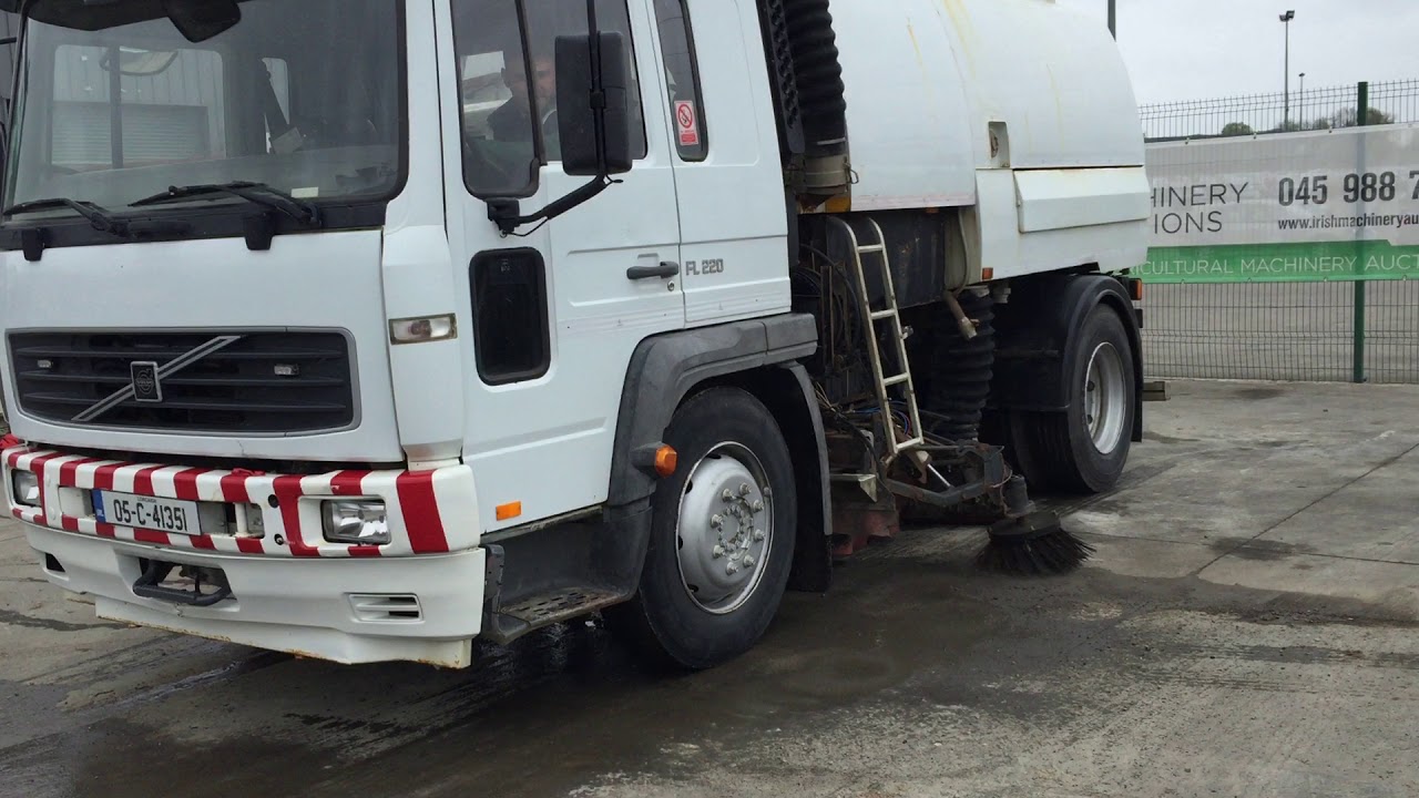2005 Volvo FL220 c/w Johnstown Sweeper Body For Auction 19th May - YouTube