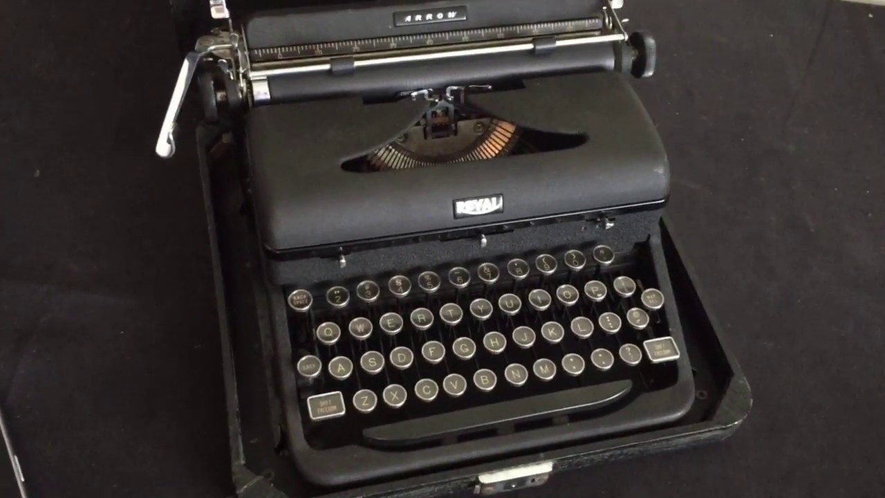 Royal Arrow Portable Typewriter c. 1940s - YouTube