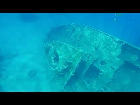 Spiaggia del relitto - Pomonte Isola d'Elba - YouTube