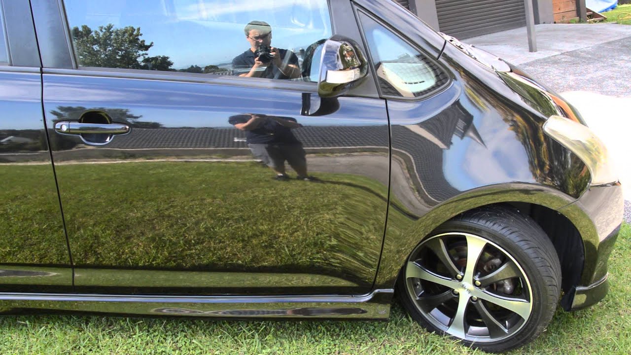 2006 Toyota Ractis G sport Edition. Car Solutions - YouTube