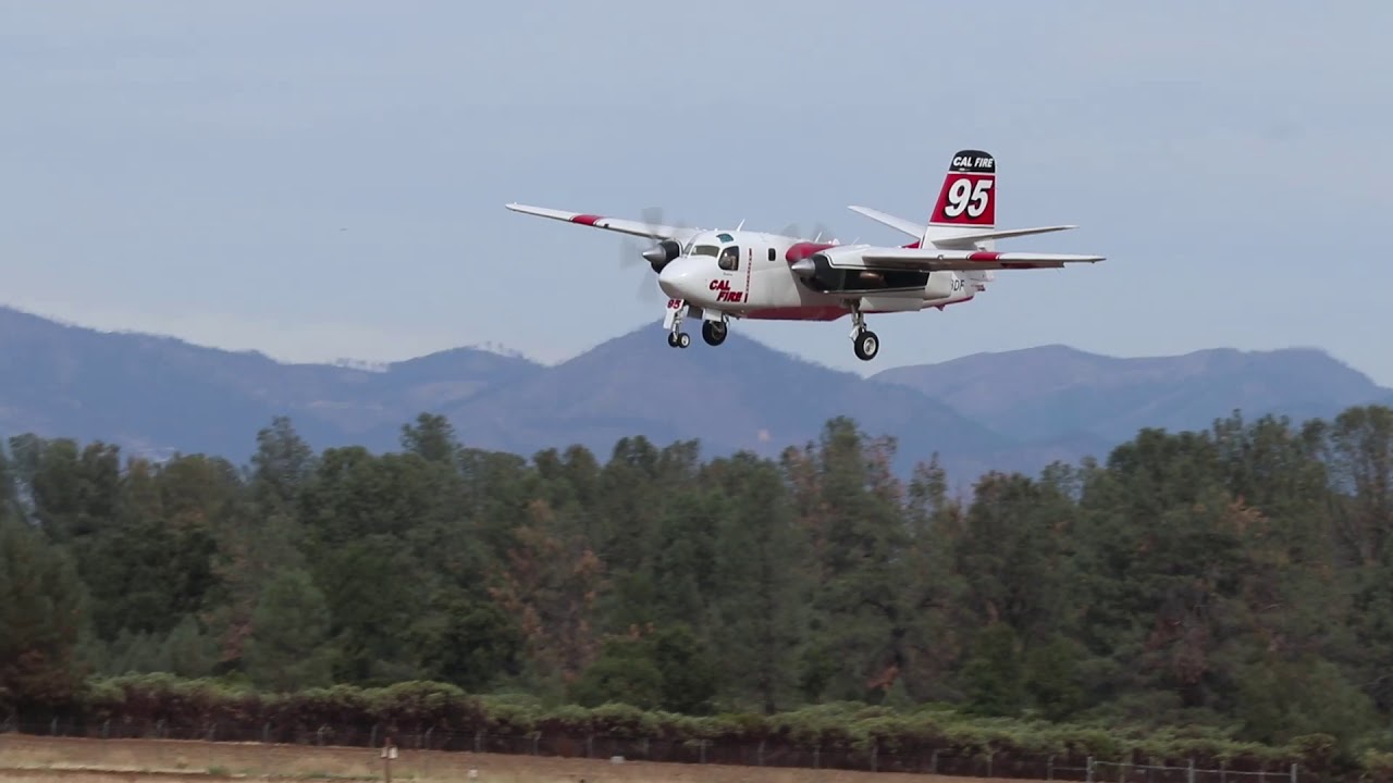 RDD - CALFIRE Tanker 95 - Redding, CA USA - YouTube