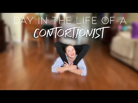 Day In The Life of a Contortionist with Emerald Gordon Wulf