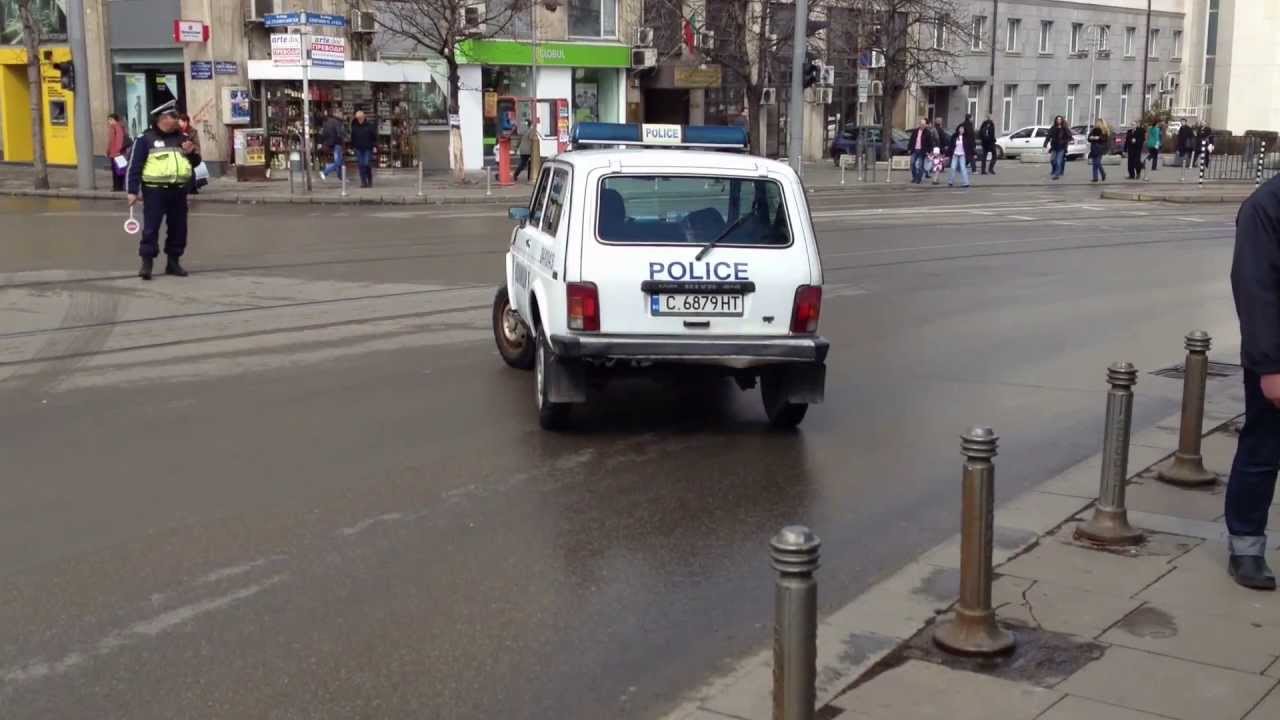 Police Car at Sofia Bulgaria [Lada Niva 4x4] - YouTube