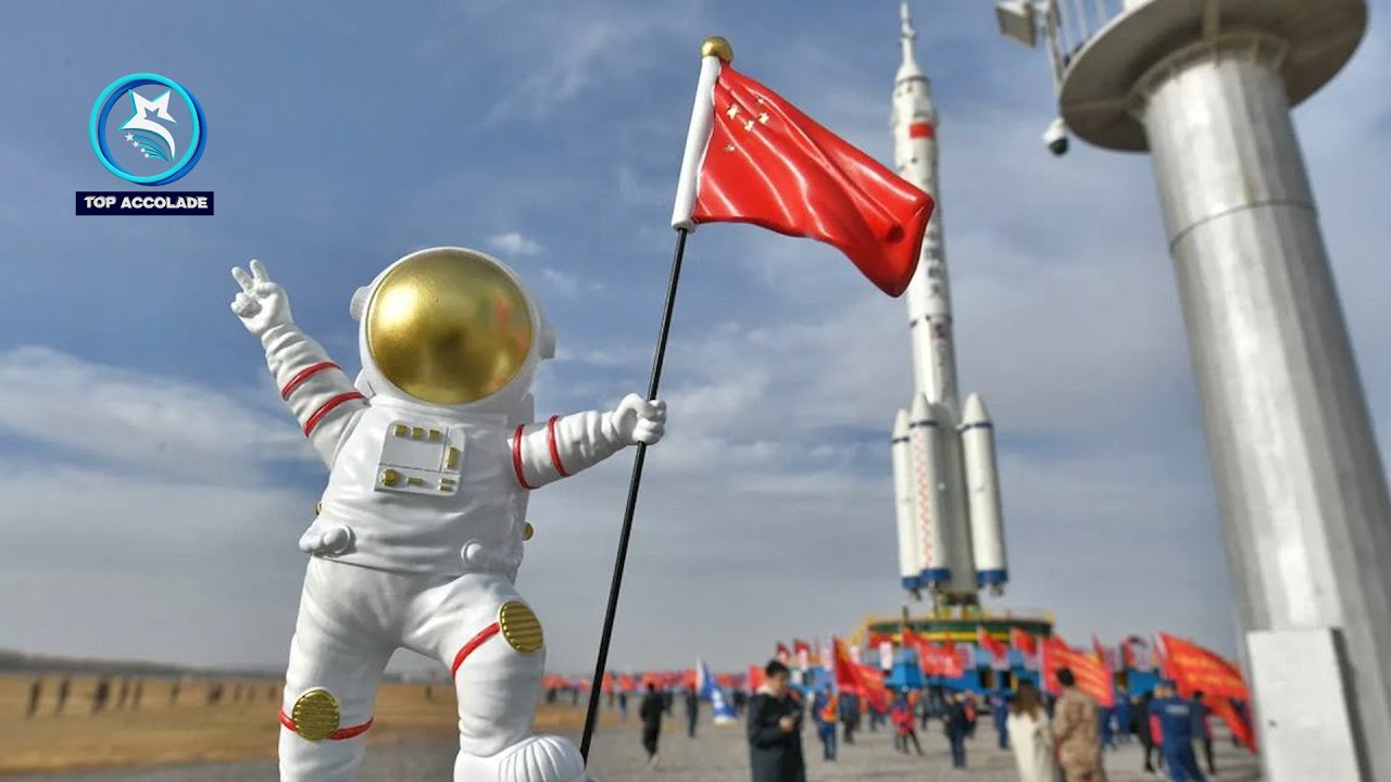 EXPERIMENTAL CHINESE SPACECRAFT RETURNS TO EARTH AFTER SPENDING 276 ...