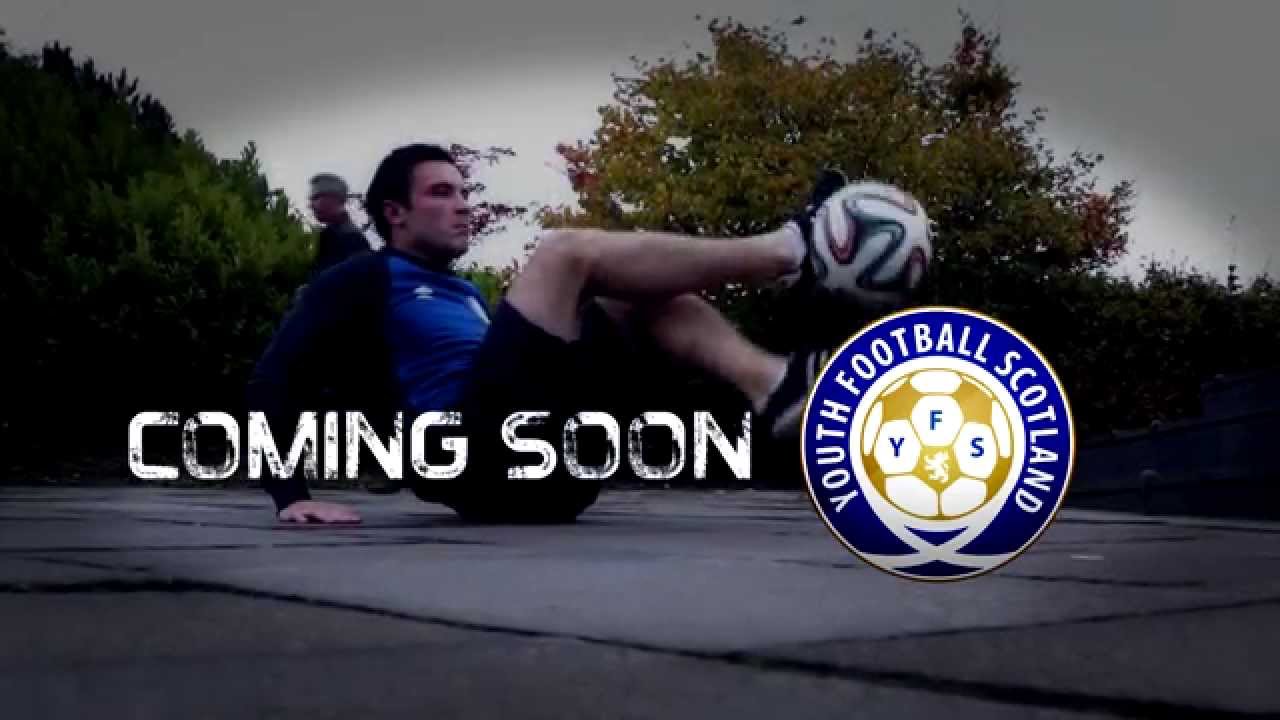 David Mennie Freestyle Football Scotland - YouTube