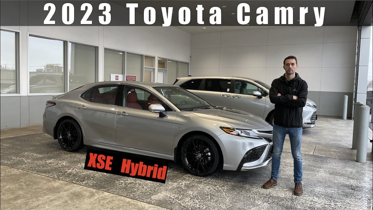2023 Toyota Camry XSE Hybrid Review// specs, features - YouTube