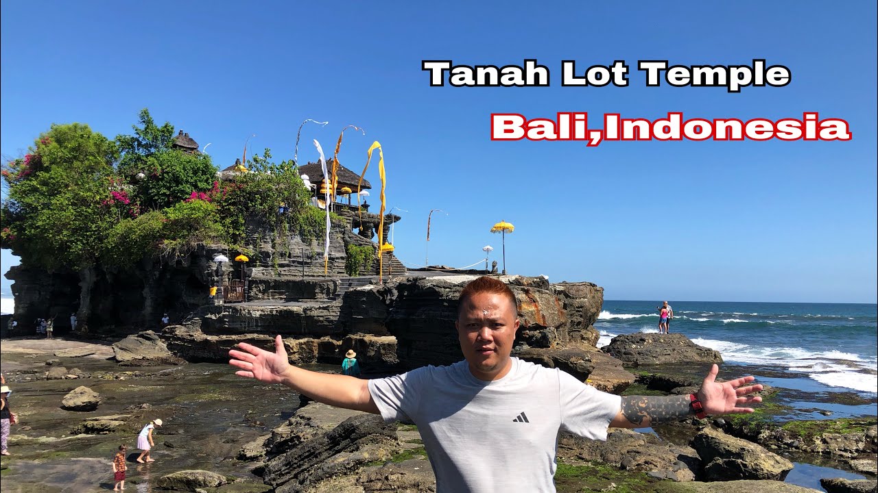 Tanah Lot Temple,Bali,Indonesia // Kuil Hindu Tengah Laut // Ular Suci ...