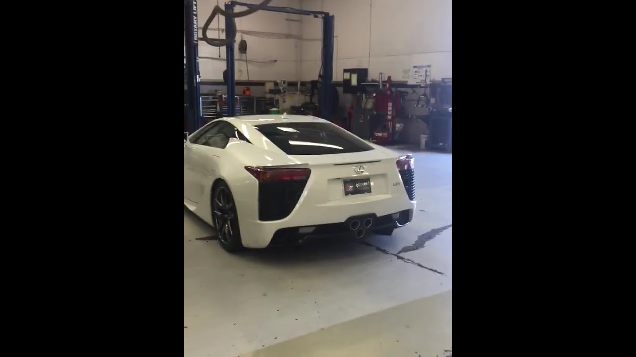 Lexus RCF vs LFA Exhaust Sound - YouTube