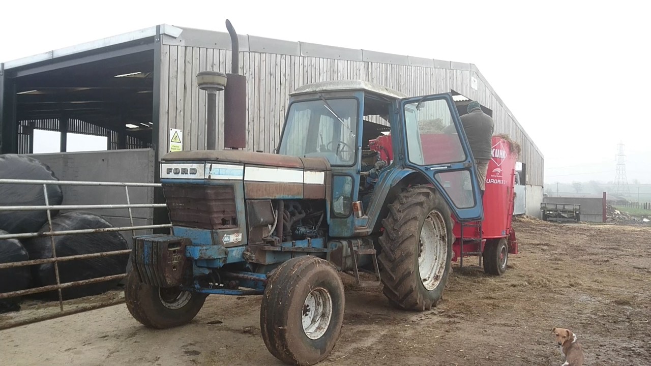 Ford 8100 running - YouTube