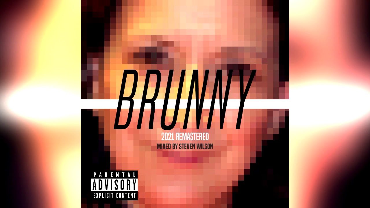 BRUNNY - Moodle ha vuelto a caer (2021 Remastered Version) - YouTube