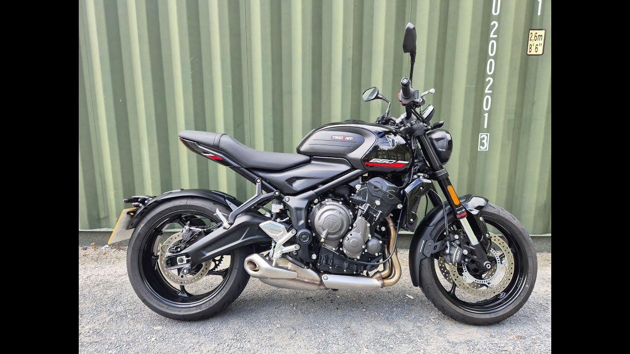 2025 Triumph Trident 660 in Jet Black. In stock at Mototechniks. - YouTube