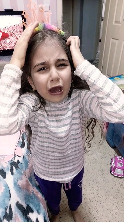 ذهب جرحت بطن بابا🤦🏻‍♀️زعلت كتير ياحرام😢 😭 (مقلبناها😉) @dahab_almas ...