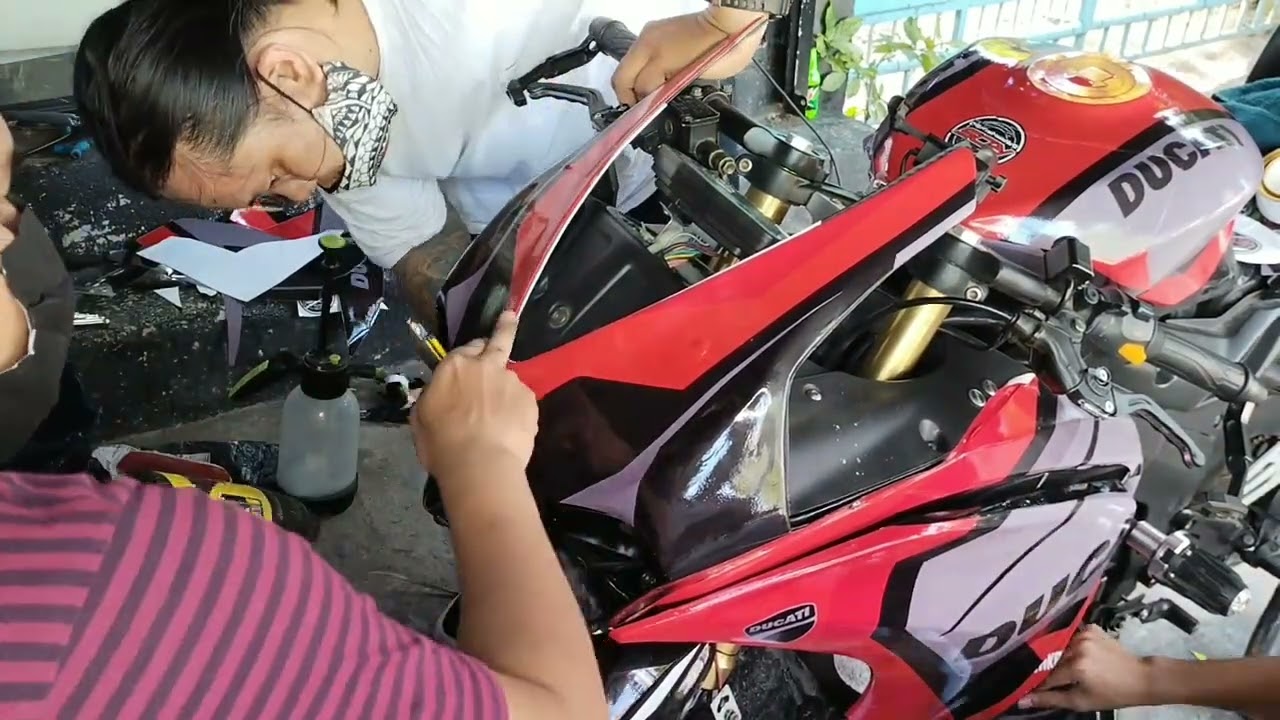 Motorstar Z200 ctto ducati replica - YouTube