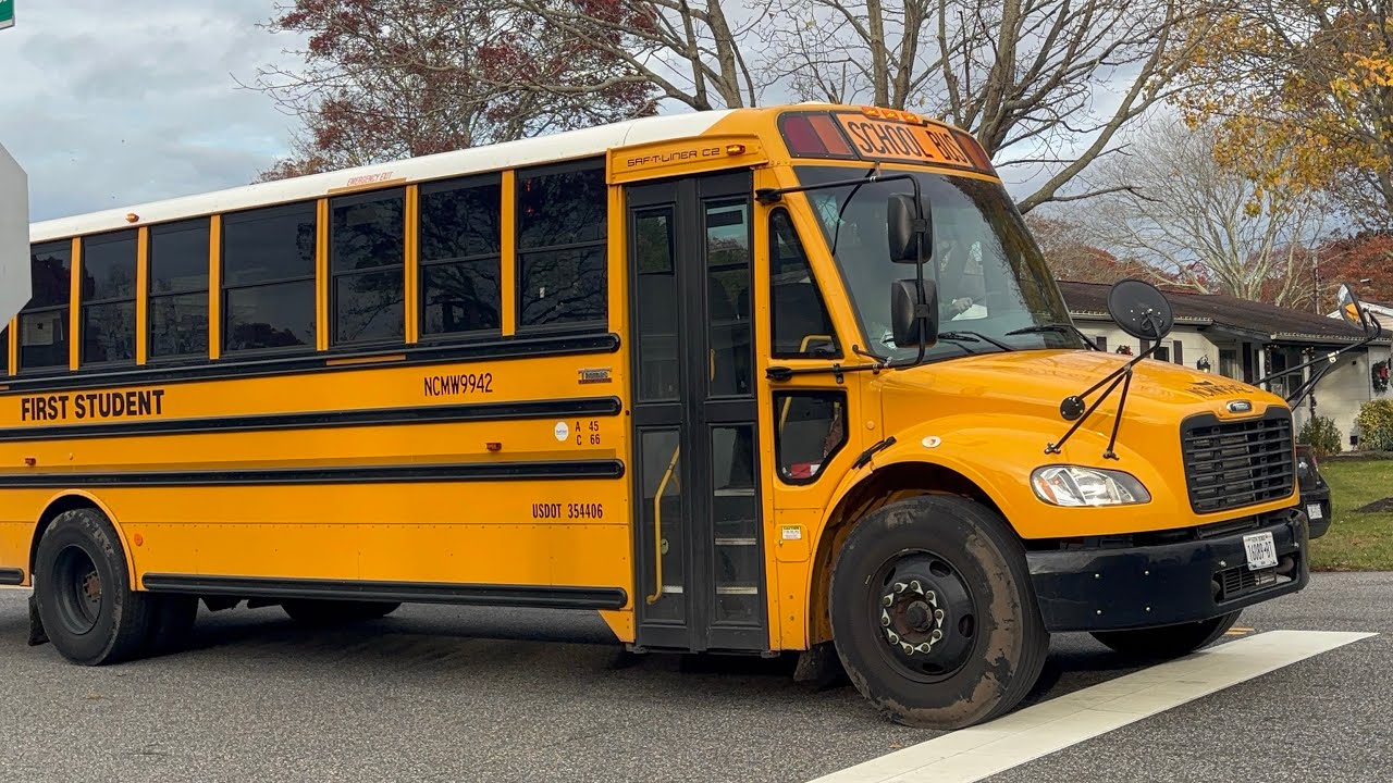 First Student 2022 Thomas C2 School Bus NCMW9942 Passing By (Cummins B6 ...
