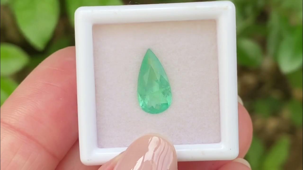 Esmeralda 1.46ct | 11.99x6.22mm - YouTube