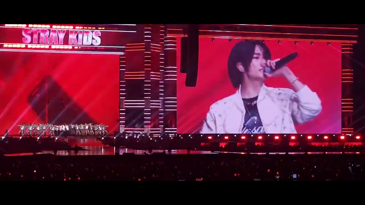 22.10.23 Stray kids-Megaverse🔥#straykids #felix #hyunjin #hanjisung # ...