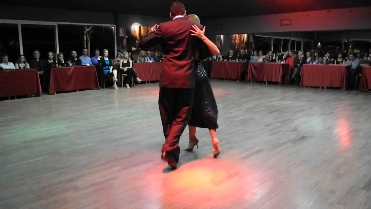 John Erban & Clarissa Sanchez - Amarras (1-3) - YouTube