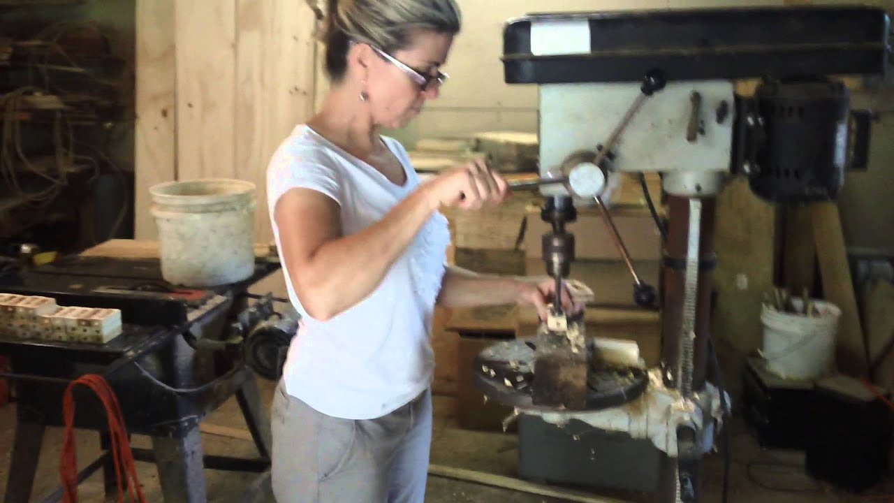 MAKING=QUEEN=CAGES - YouTube