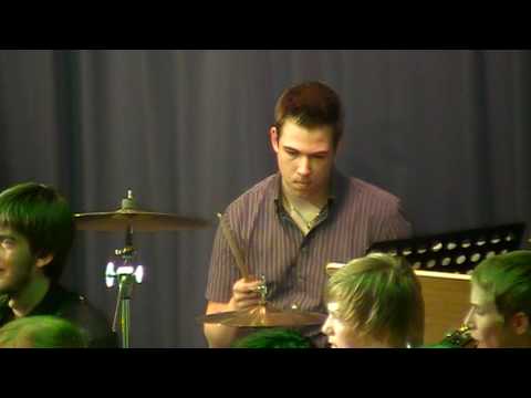 Drummer Daniel-Solo-BigBand - YouTube