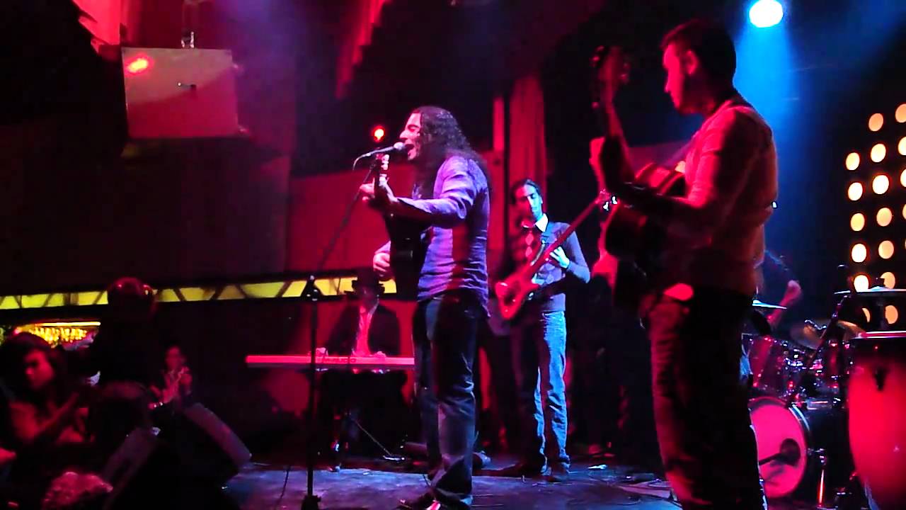 basilio torres con sobrinos de arango en directo sala metropoli - YouTube