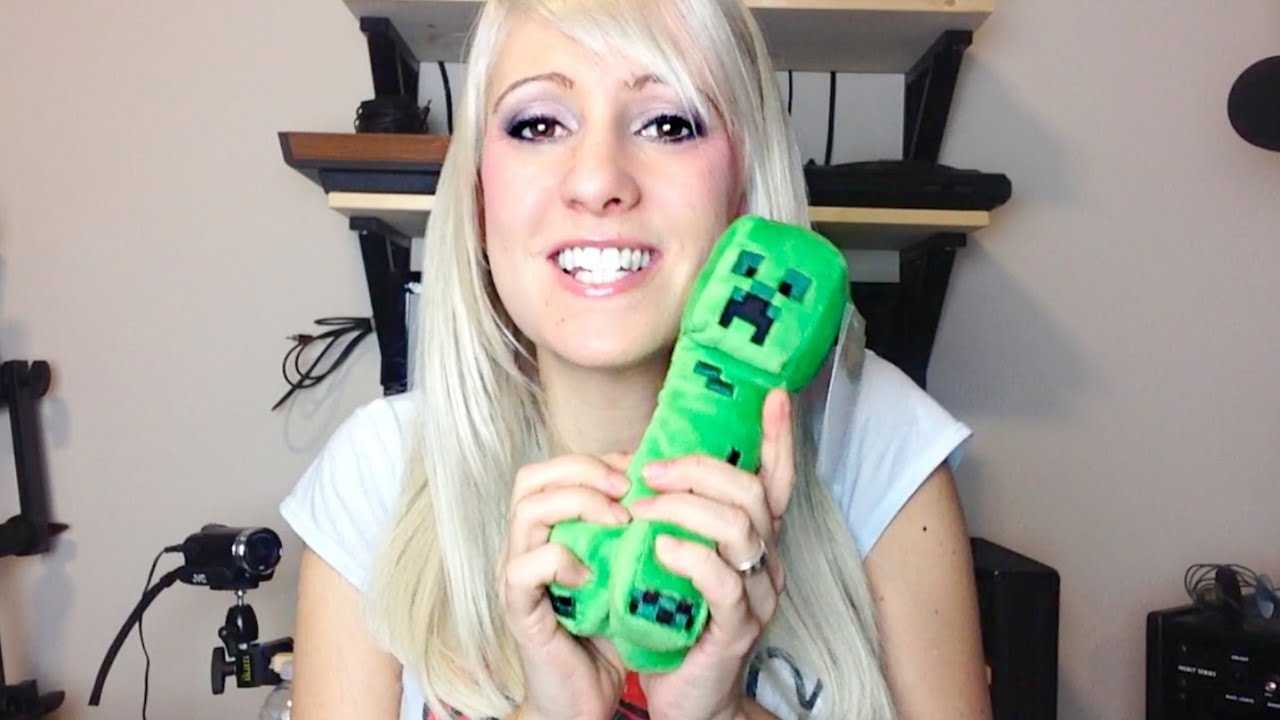 What's in Raychul's Box: part 15 - YouTube