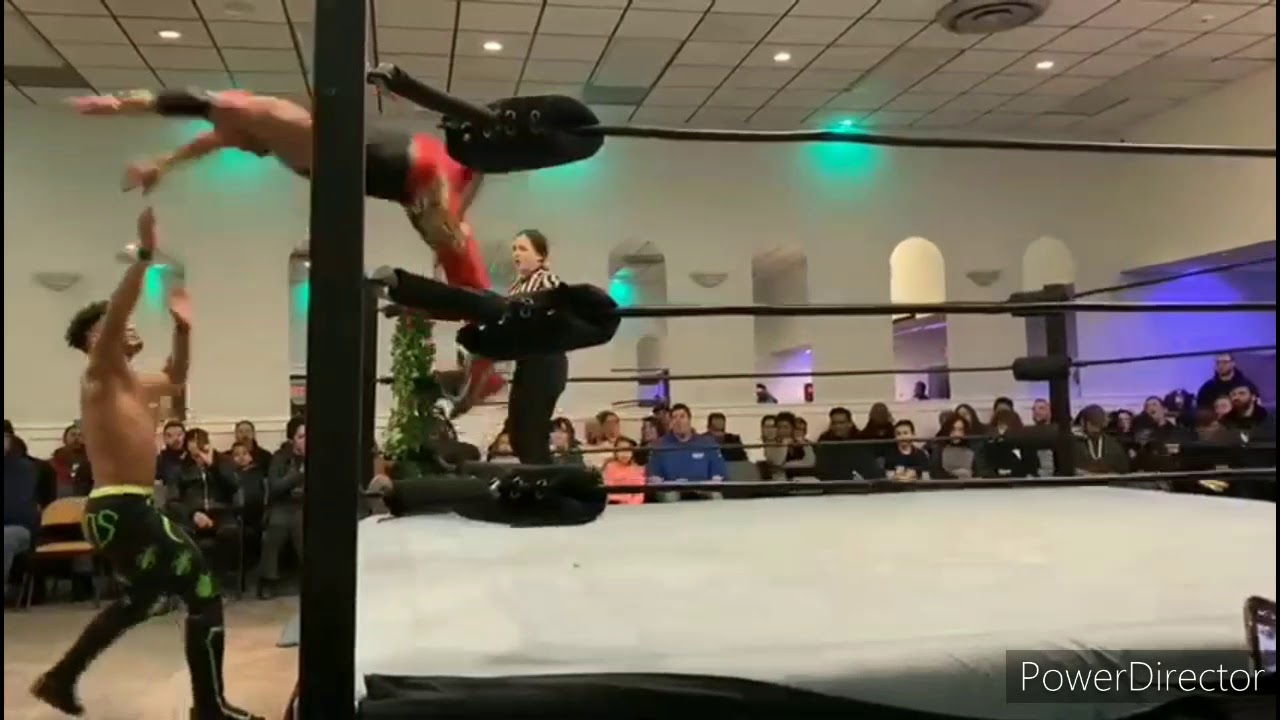 Majestic Noah vs Mantis / intense wrestling alliance - YouTube