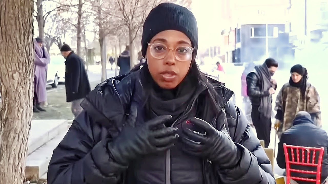 Black Leather Gloves TV Reporter - YouTube