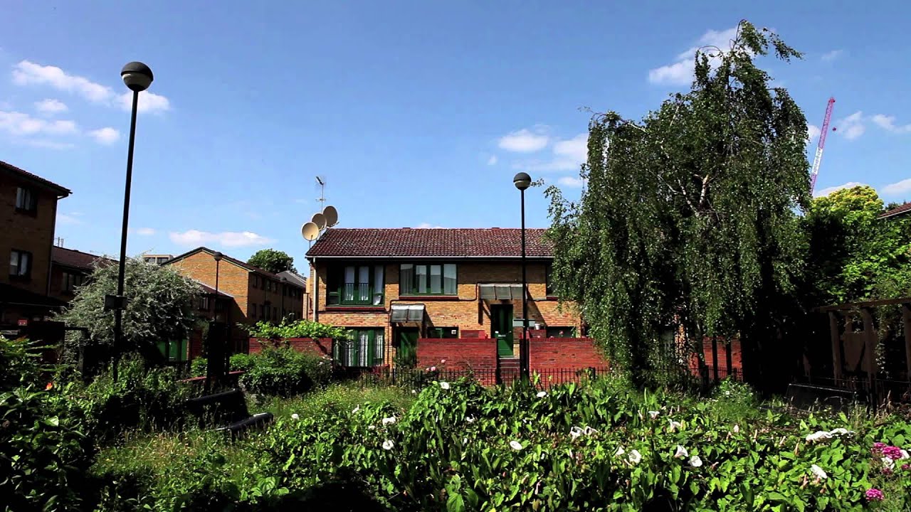 InSiDe uOt: Hackney's Estates Rediscovered 12/12 - YouTube