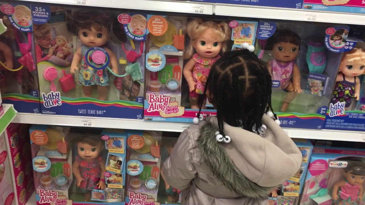 Toys R Us run to get Baby Alive Snackin’ Sara before the Big Closing ...