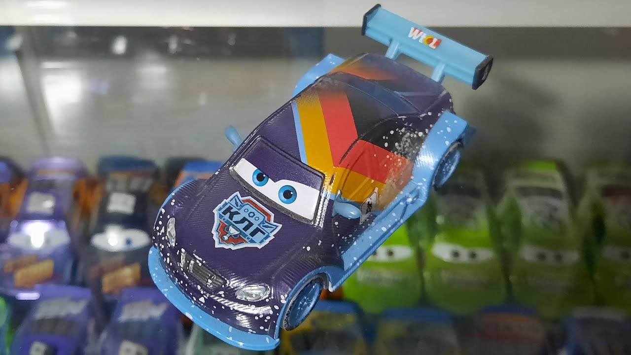 Mattel Disney/Pixar Cars 2 Ice Racers Max Schnell (World Grand Prix ...