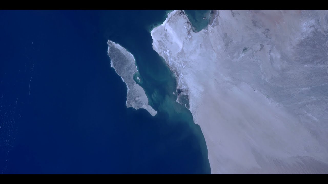 4K The Earth Extended Edition - YouTube