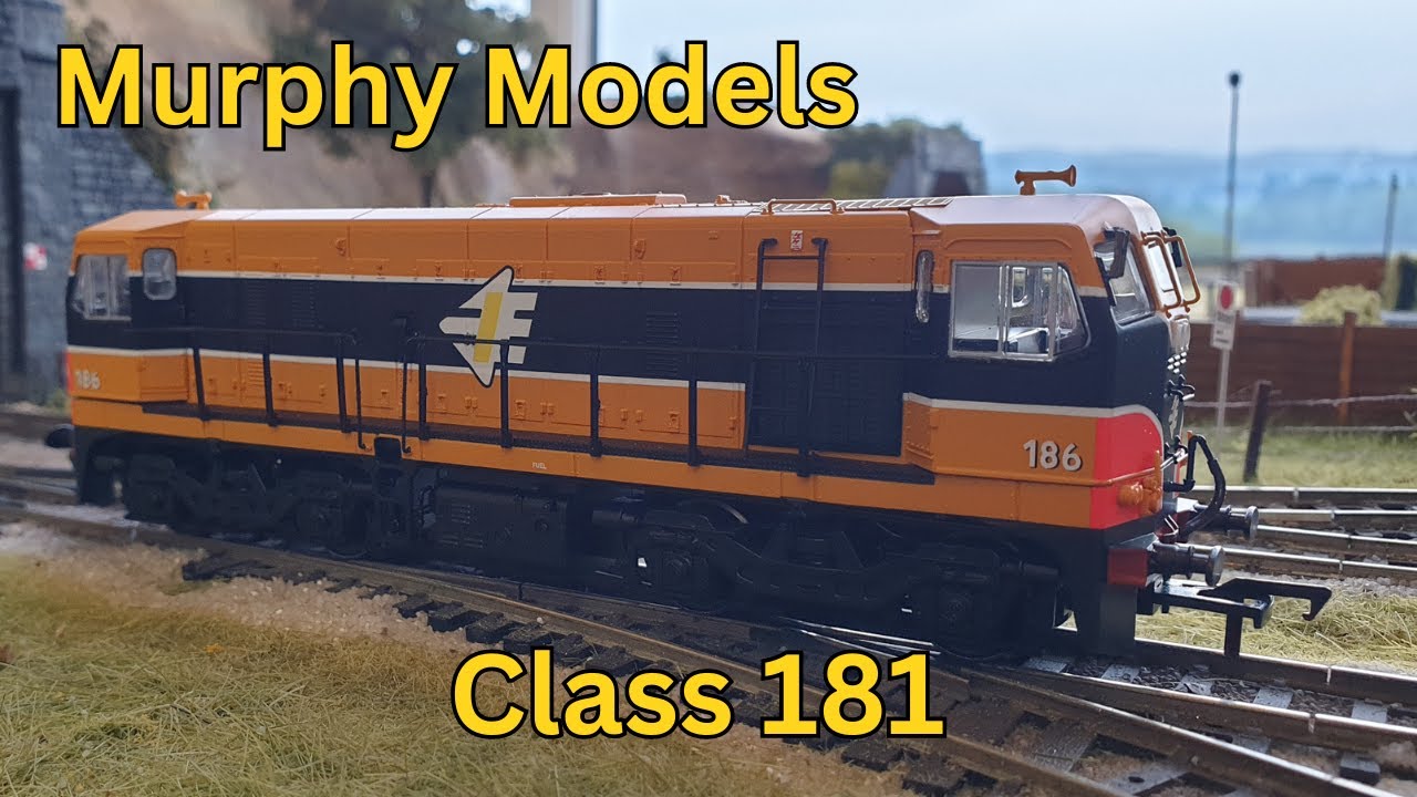Murphy Models Class 181 Irish Rail and 21Pin Decoder Fitting - YouTube