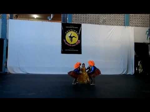 Centro de Movimento RR&V - 4º Festival Dançando com Raça (07.07.2012)