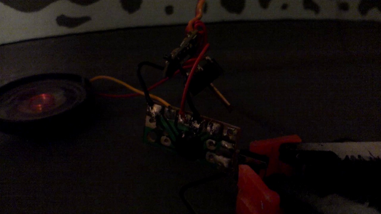 DIY RC PLANE MACHINE GUN SOUND MODULE - YouTube