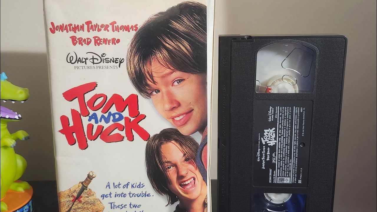 Opening to Tom and Huck 1996 VHS. - YouTube